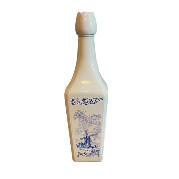 Dining | Vintage Vandermint Liqueur Bottle From Holland With Delft Blue ...